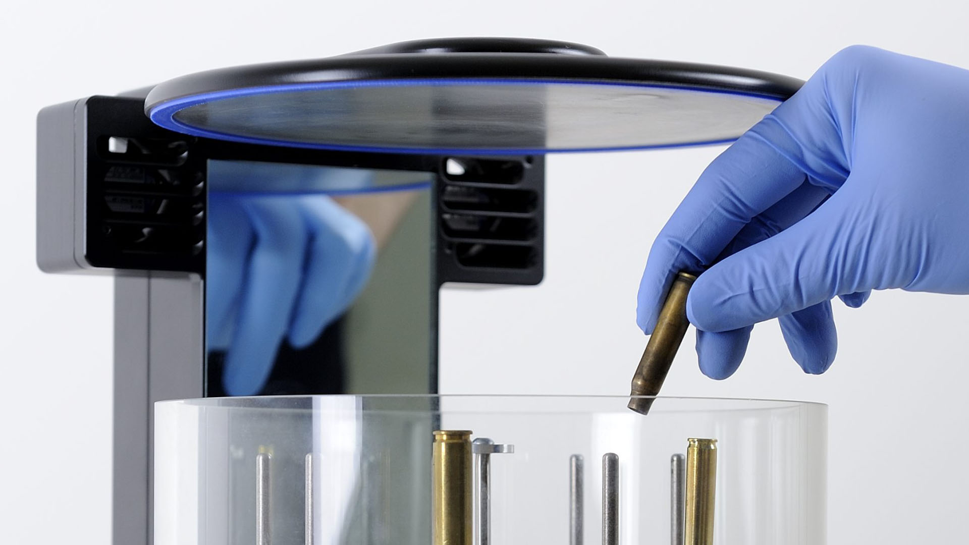Webinar - The Science of Detecting Fingermarks | Foster+Freeman